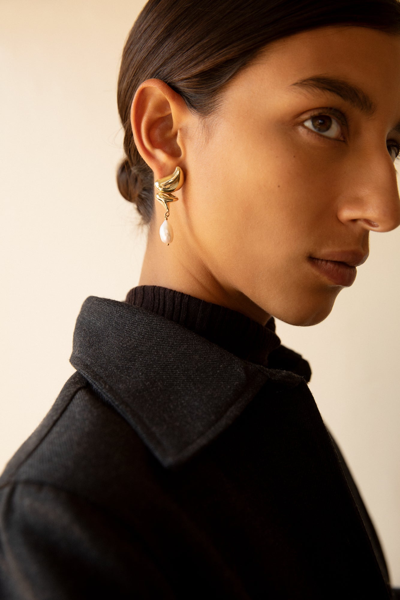 Dollop Studs with Pearl – Leigh Miller